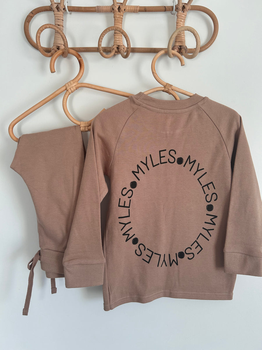 Lounge sets – Buttons and Bells